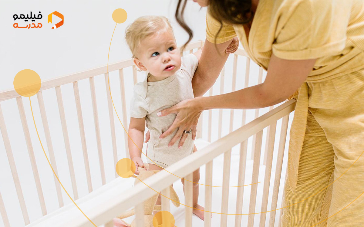 هر آنچه راجع به نوزاد 12 ماهه باید بدانید 🐰 | مجله فیلیمومدرسه